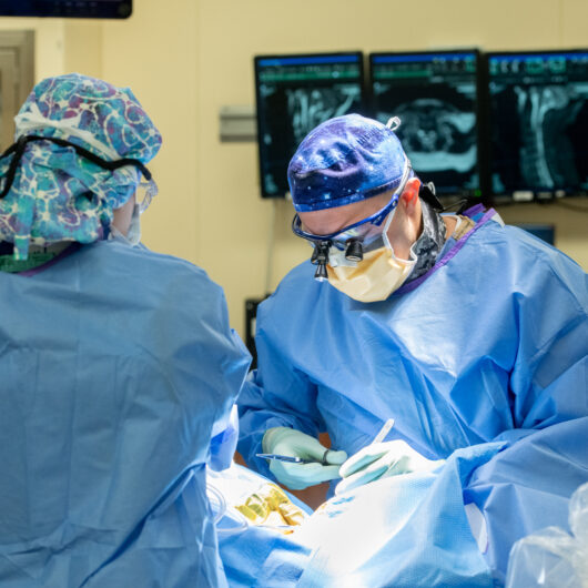 Denver spine surgery program offers more than surgery.